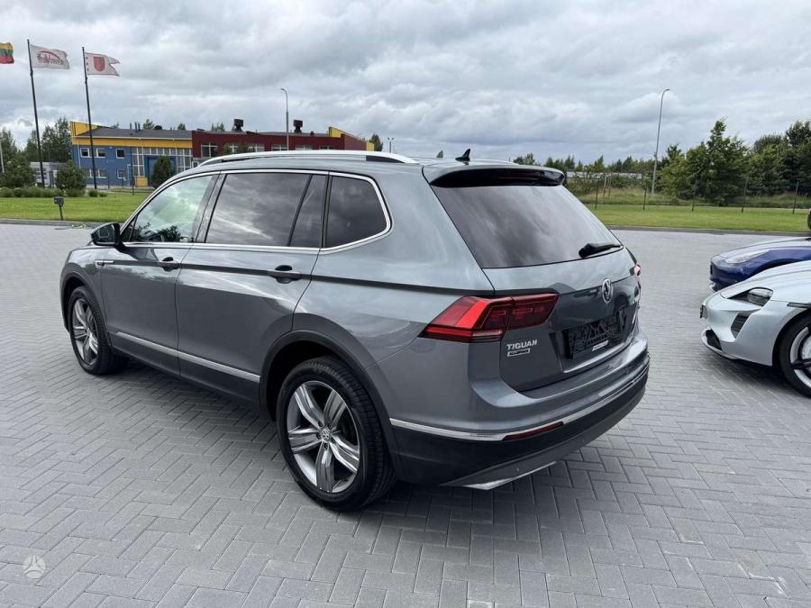 Серый Фольксваген Tiguan Allspace 2018 в Тельшяй, объемом двигателя 1.97 л и пробегом 253 тыс. км за 15300 €, фото 5 на AUTOMOTO.COM.LV