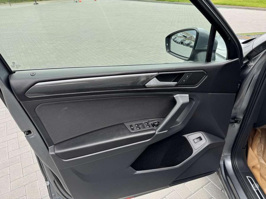 Серый Фольксваген Tiguan Allspace 2018 в Тельшяй, объемом двигателя 1.97 л и пробегом 253 тыс. км за 15300 €, фото 23 на AUTOMOTO.COM.LV