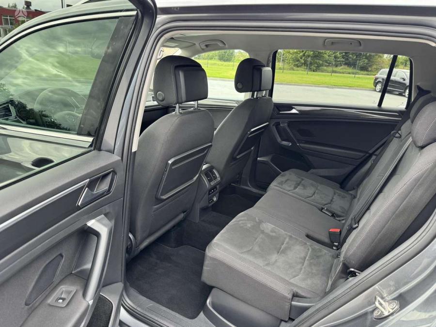 Серый Фольксваген Tiguan Allspace 2018 в Тельшяй, объемом двигателя 1.97 л и пробегом 253 тыс. км за 15300 €, фото 24 на AUTOMOTO.COM.LV