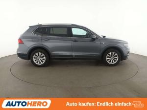 Pelēks Volkswagen Tiguan Allspace 2019 Kauņa, ar dzinēja tilpumu 2.00 L un nobraukumu 100 tūkst. km par 32576 €, foto 7 vietnē AUTOMOTO.COM.LV