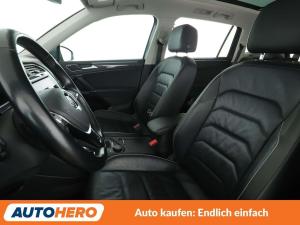 Pelēks Volkswagen Tiguan Allspace 2019 Kauņa, ar dzinēja tilpumu 2.00 L un nobraukumu 100 tūkst. km par 32576 €, foto 10 vietnē AUTOMOTO.COM.LV