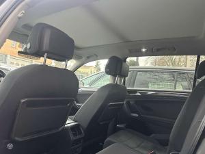Pelēks Volkswagen Tiguan Allspace 2019 Kauņa, ar dzinēja tilpumu 1.97 L un nobraukumu 240 tūkst. km par 17500 €, foto 7 vietnē AUTOMOTO.COM.LV