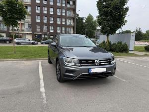 Pelēks Volkswagen Tiguan Allspace 2019 Viļņa, ar dzinēja tilpumu 1.98 L un nobraukumu 113 tūkst. km par 19900 €, foto  vietnē AUTOMOTO.COM.LV