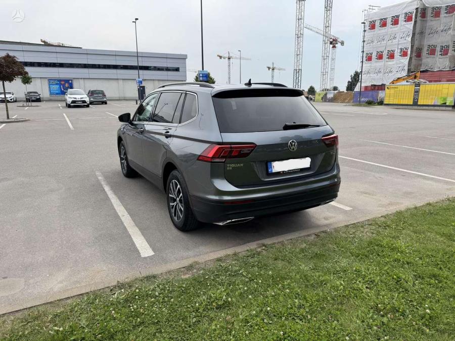 Серый Фольксваген Tiguan Allspace 2019 в Вильнюс, объемом двигателя 1.98 л и пробегом 113 тыс. км за 19900 €, фото 4 на AUTOMOTO.COM.LV
