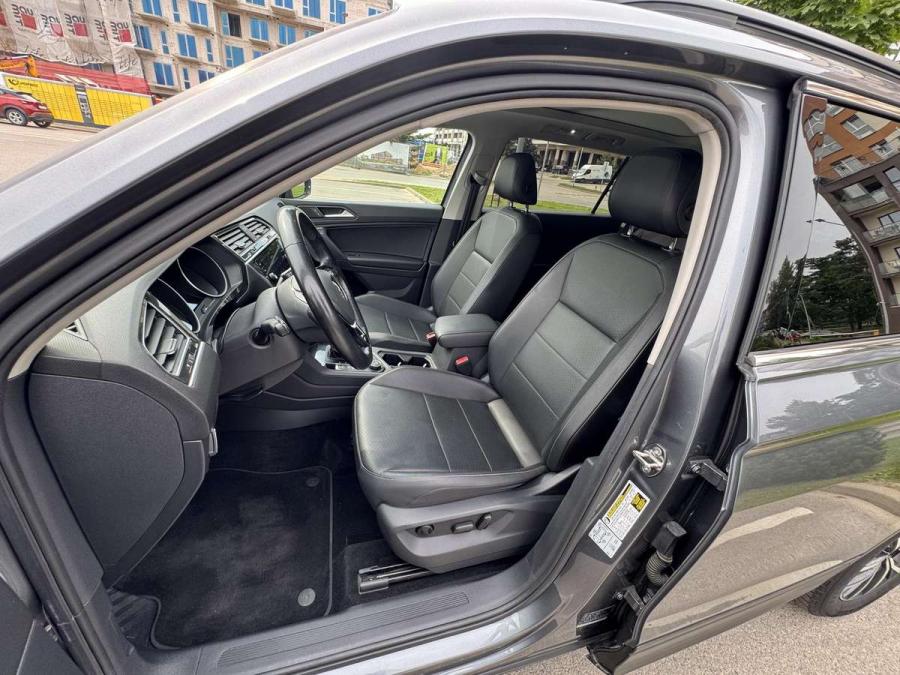 Серый Фольксваген Tiguan Allspace 2019 в Вильнюс, объемом двигателя 1.98 л и пробегом 113 тыс. км за 19900 €, фото 10 на AUTOMOTO.COM.LV