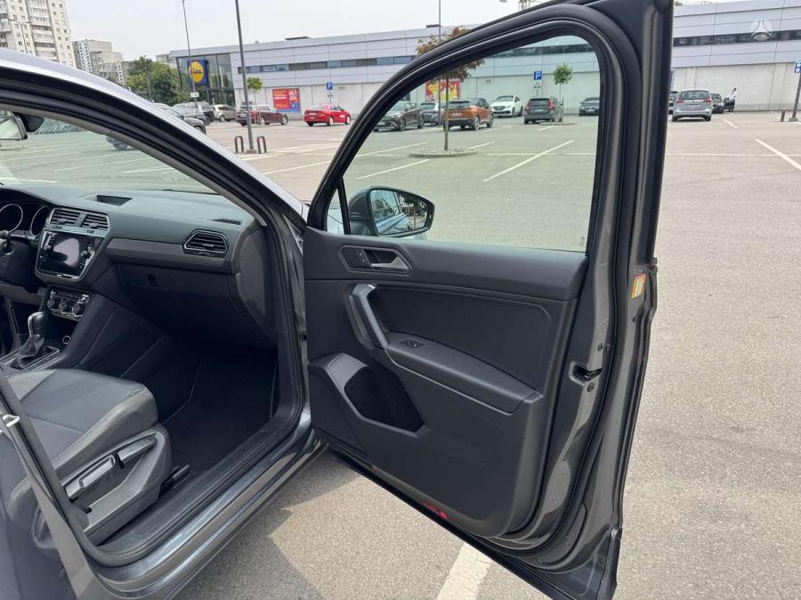 Серый Фольксваген Tiguan Allspace 2019 в Вильнюс, объемом двигателя 1.98 л и пробегом 113 тыс. км за 19900 €, фото 13 на AUTOMOTO.COM.LV