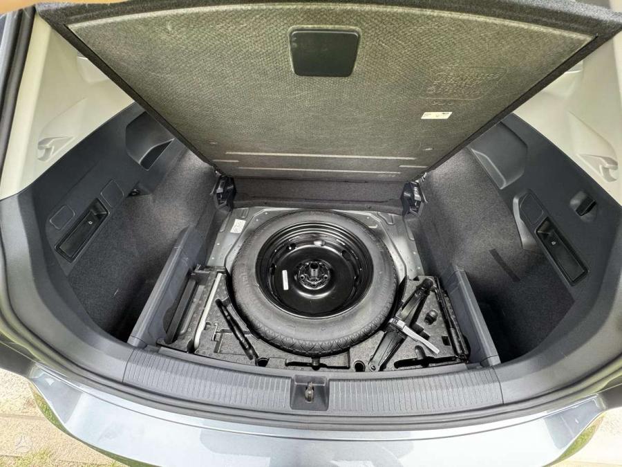 Серый Фольксваген Tiguan Allspace 2019 в Вильнюс, объемом двигателя 1.98 л и пробегом 113 тыс. км за 19900 €, фото 19 на AUTOMOTO.COM.LV