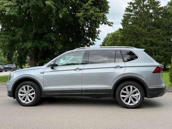 Серый Фольксваген Tiguan Allspace 2019 в Таураге, объемом двигателя 1.97 л и пробегом 250 тыс. км за 14000 €, фото 9 на AUTOMOTO.COM.LV