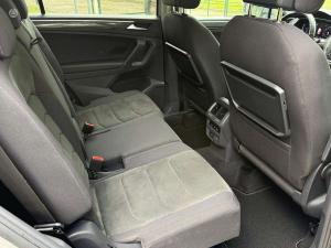 Серый Фольксваген Tiguan Allspace 2019 в Таураге, объемом двигателя 1.97 л и пробегом 250 тыс. км за 14000 €, фото 12 на AUTOMOTO.COM.LV
