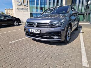 Grey Volkswagen Tiguan Allspace 2019 in Kaunas, with an engine capacity of 1.97 L and mileage of 161 thousand km for 19500 €, photo  on AUTOMOTO.COM.LV