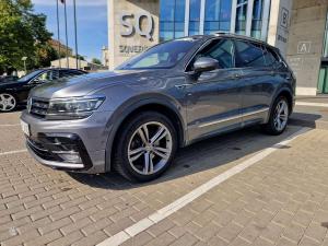 Pelēks Volkswagen Tiguan Allspace 2019 Kauņa, ar dzinēja tilpumu 1.97 L un nobraukumu 161 tūkst. km par 19500 €, foto 4 vietnē AUTOMOTO.COM.LV