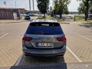 Pelēks Volkswagen Tiguan Allspace 2019 Kauņa, ar dzinēja tilpumu 1.97 L un nobraukumu 161 tūkst. km par 19500 €, foto 8 vietnē AUTOMOTO.COM.LV