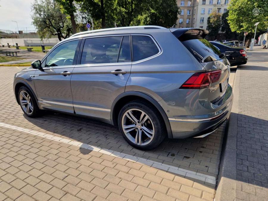 Pelēks Volkswagen Tiguan Allspace 2019 Kauņa, ar dzinēja tilpumu 1.97 L un nobraukumu 161 tūkst. km par 19500 €, foto 9 vietnē AUTOMOTO.COM.LV