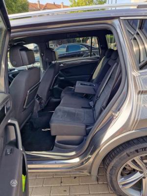 Pelēks Volkswagen Tiguan Allspace 2019 Kauņa, ar dzinēja tilpumu 1.97 L un nobraukumu 161 tūkst. km par 19500 €, foto 18 vietnē AUTOMOTO.COM.LV