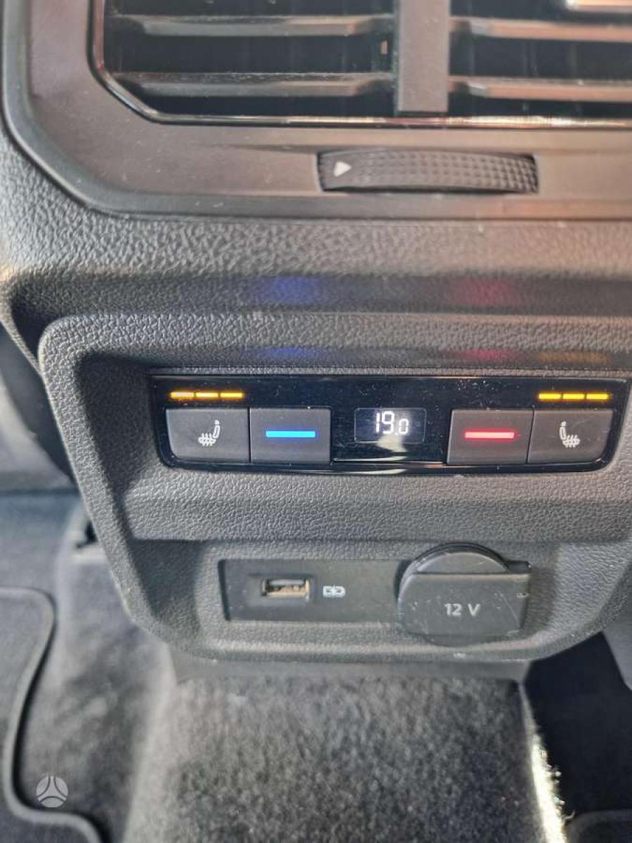 Pelēks Volkswagen Tiguan Allspace 2019 Kauņa, ar dzinēja tilpumu 1.97 L un nobraukumu 161 tūkst. km par 19500 €, foto 30 vietnē AUTOMOTO.COM.LV