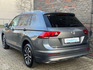 Grey Volkswagen Tiguan Allspace 2020 in Kaunas, with an engine capacity of 2.00 L and mileage of 97 thousand km for 28570 €, photo 9 on AUTOMOTO.COM.LV