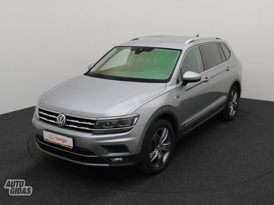 Grey Volkswagen Tiguan Allspace 2020 in Vilnius, with an engine capacity of 2.00 L and mileage of 205 thousand km for 20799 €, photo 1 on AUTOMOTO.COM.LV