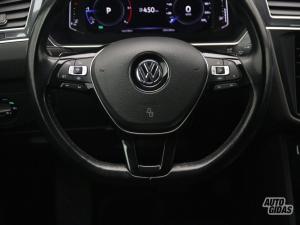 Grey Volkswagen Tiguan Allspace 2020 in Vilnius, with an engine capacity of 2.00 L and mileage of 205 thousand km for 20799 €, photo 18 on AUTOMOTO.COM.LV