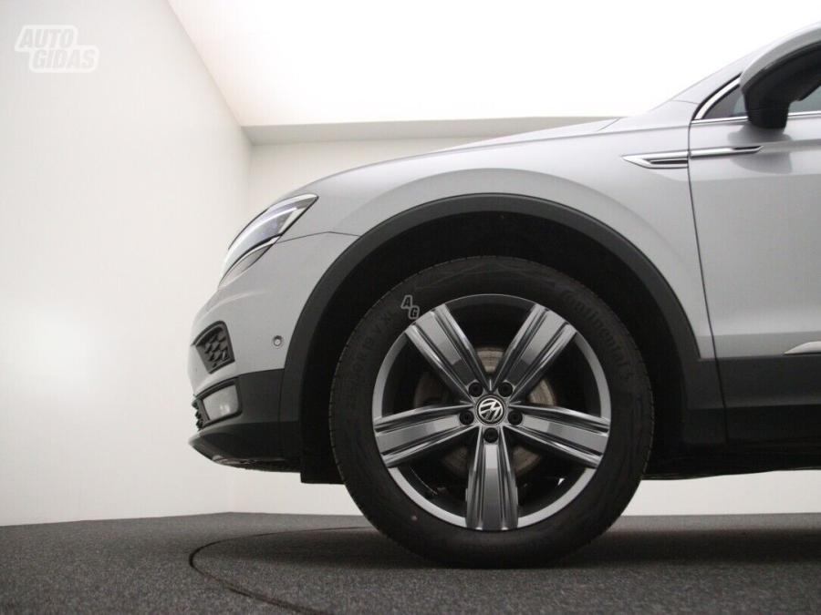 Grey Volkswagen Tiguan Allspace 2020 in Vilnius, with an engine capacity of 2.00 L and mileage of 205 thousand km for 20799 €, photo 28 on AUTOMOTO.COM.LV