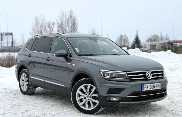 Pelēks Volkswagen Tiguan Allspace 2020 Tauragė, ar dzinēja tilpumu 1.97 L un nobraukumu 178 tūkst. km par 17900 €, foto 7 vietnē AUTOMOTO.COM.LV