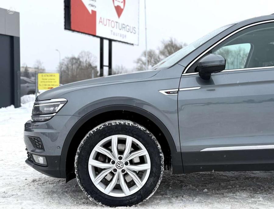 Pelēks Volkswagen Tiguan Allspace 2020 Tauragė, ar dzinēja tilpumu 1.97 L un nobraukumu 178 tūkst. km par 17900 €, foto 11 vietnē AUTOMOTO.COM.LV