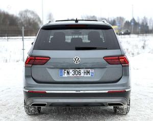 Pelēks Volkswagen Tiguan Allspace 2020 Tauragė, ar dzinēja tilpumu 1.97 L un nobraukumu 178 tūkst. km par 17900 €, foto 17 vietnē AUTOMOTO.COM.LV