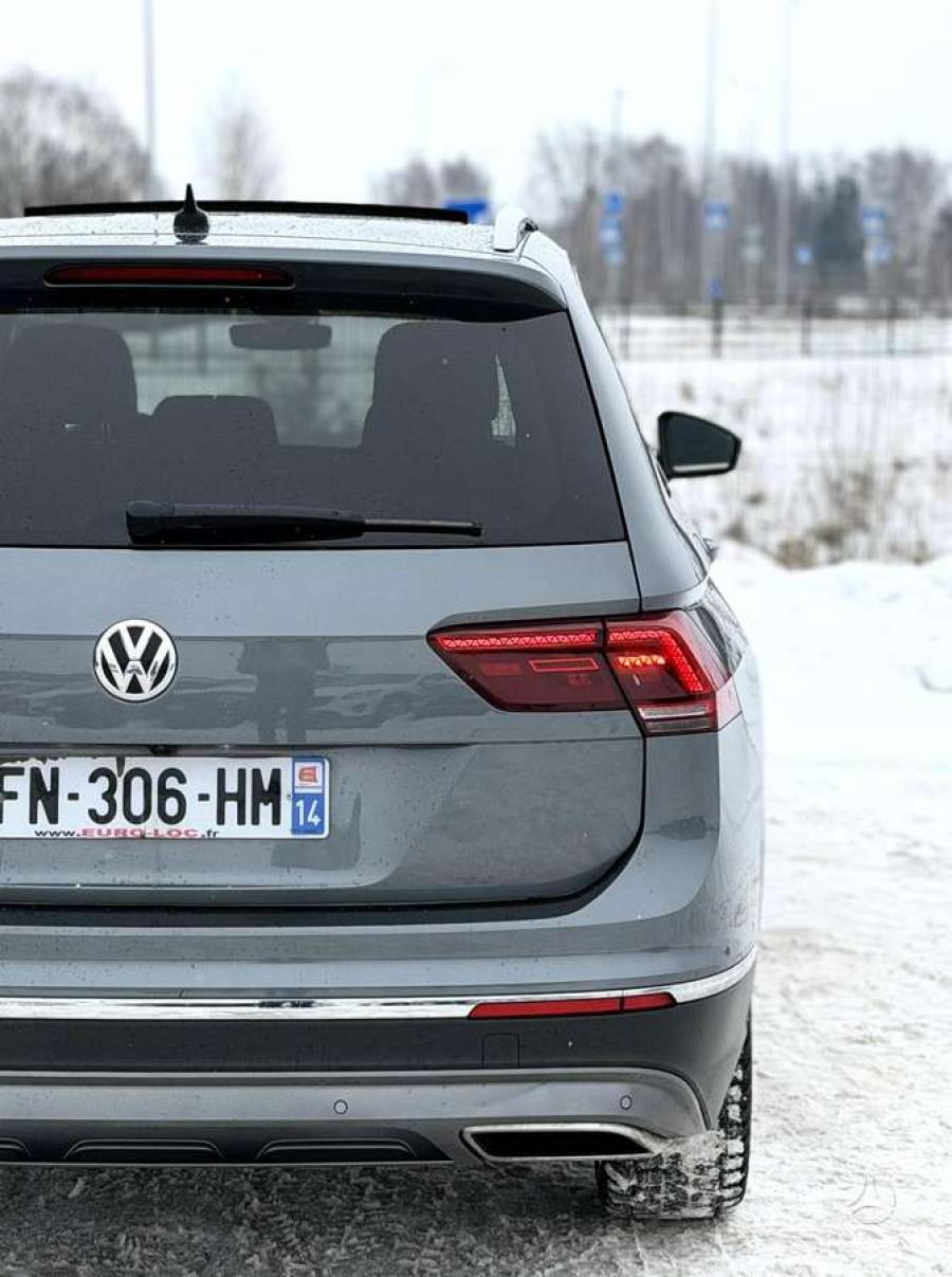 Pelēks Volkswagen Tiguan Allspace 2020 Tauragė, ar dzinēja tilpumu 1.97 L un nobraukumu 178 tūkst. km par 17900 €, foto 18 vietnē AUTOMOTO.COM.LV