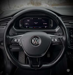 Pelēks Volkswagen Tiguan Allspace 2020 Tauragė, ar dzinēja tilpumu 1.97 L un nobraukumu 178 tūkst. km par 17900 €, foto 34 vietnē AUTOMOTO.COM.LV