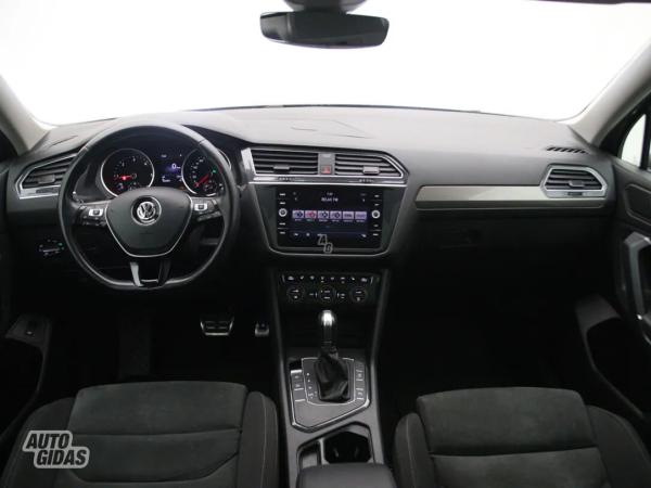 Pelēks Volkswagen Tiguan Allspace 2020 Viļņa, ar dzinēja tilpumu 2.00 L un nobraukumu 163 tūkst. km par 20899 €, foto 2 vietnē AUTOMOTO.COM.LV