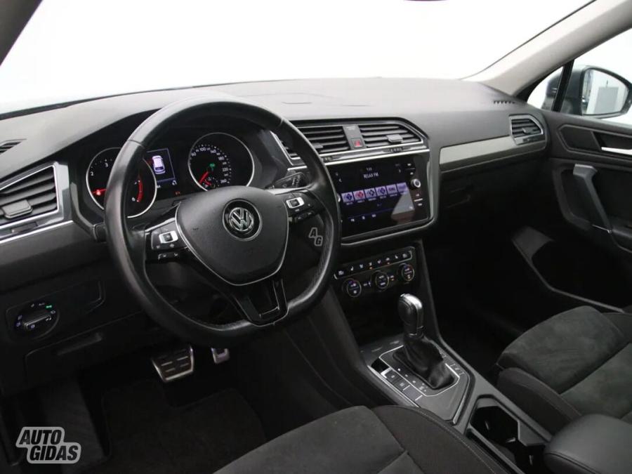 Серый Фольксваген Tiguan Allspace 2020 в Вильнюс, объемом двигателя 2.00 л и пробегом 163 тыс. км за 20899 €, фото 17 на AUTOMOTO.COM.LV