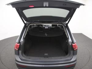 Серый Фольксваген Tiguan Allspace 2020 в Вильнюс, объемом двигателя 2.00 л и пробегом 163 тыс. км за 20899 €, фото 37 на AUTOMOTO.COM.LV