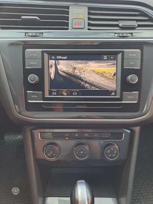 Grey Volkswagen Tiguan Allspace 2020 in Klaipeda, with an engine capacity of 1.98 L and mileage of 75 thousand km for 16800 €, photo 13 on AUTOMOTO.COM.LV