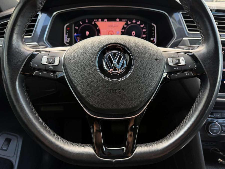 Серый Фольксваген Tiguan Allspace 2020 в Каунас, объемом двигателя 1.50 л и пробегом 195 тыс. км за 20500 €, фото 8 на AUTOMOTO.COM.LV