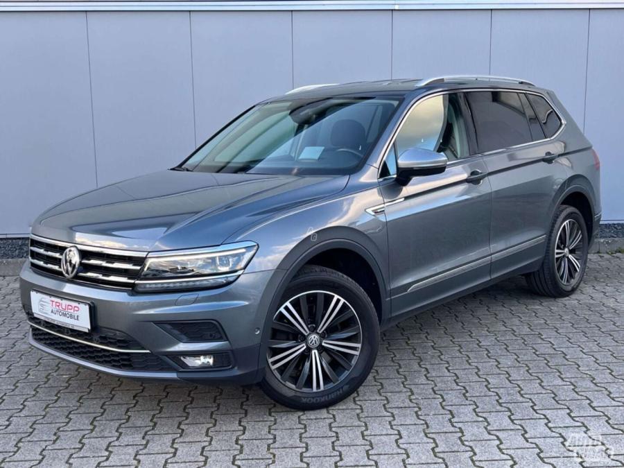 Pelēks Volkswagen Tiguan Allspace 2021 Kauņa, ar dzinēja tilpumu 2.00 L un nobraukumu 96 tūkst. km par 33209 €, foto 1 vietnē AUTOMOTO.COM.LV