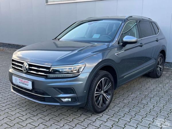 Pelēks Volkswagen Tiguan Allspace 2021 Kauņa, ar dzinēja tilpumu 2.00 L un nobraukumu 96 tūkst. km par 33209 €, foto 2 vietnē AUTOMOTO.COM.LV