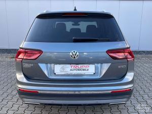 Pelēks Volkswagen Tiguan Allspace 2021 Kauņa, ar dzinēja tilpumu 2.00 L un nobraukumu 96 tūkst. km par 33209 €, foto 6 vietnē AUTOMOTO.COM.LV