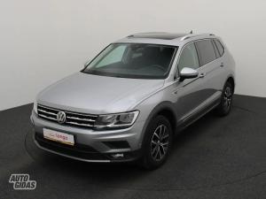 Pelēks Volkswagen Tiguan Allspace 2021 Viļņa, ar dzinēja tilpumu 2.00 L un nobraukumu 101 tūkst. km par 25499 €, foto  vietnē AUTOMOTO.COM.LV