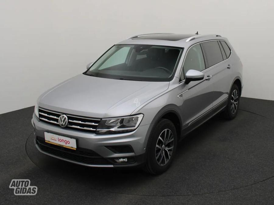 Pelēks Volkswagen Tiguan Allspace 2021 Viļņa, ar dzinēja tilpumu 2.00 L un nobraukumu 101 tūkst. km par 25499 €, foto 1 vietnē AUTOMOTO.COM.LV