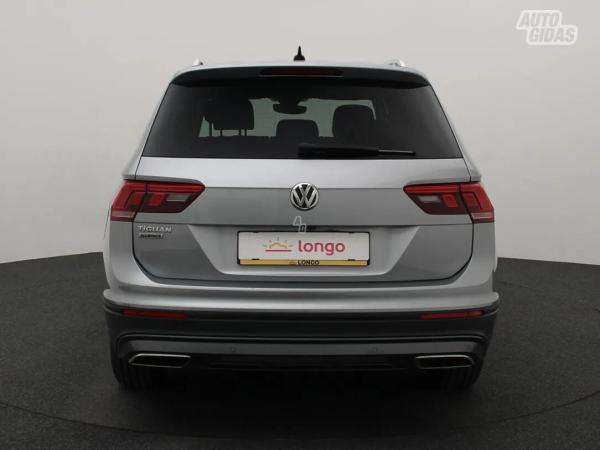 Серый Фольксваген Tiguan Allspace 2021 в Вильнюс, объемом двигателя 2.00 л и пробегом 101 тыс. км за 25499 €, фото 5 на AUTOMOTO.COM.LV