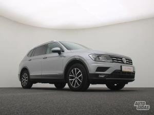 Pelēks Volkswagen Tiguan Allspace 2021 Viļņa, ar dzinēja tilpumu 2.00 L un nobraukumu 101 tūkst. km par 25499 €, foto 12 vietnē AUTOMOTO.COM.LV