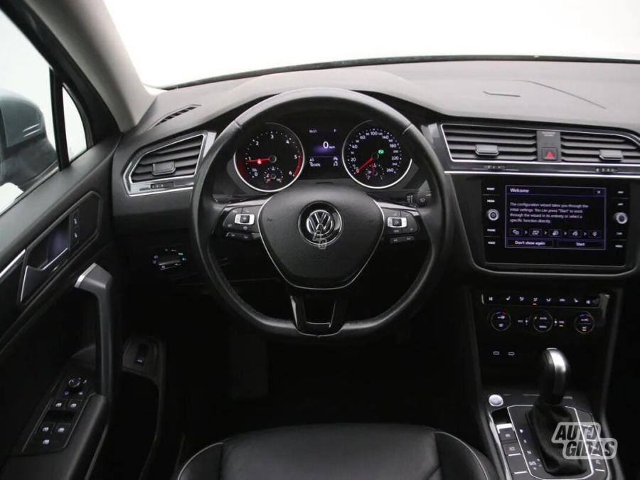Pelēks Volkswagen Tiguan Allspace 2021 Viļņa, ar dzinēja tilpumu 2.00 L un nobraukumu 101 tūkst. km par 25499 €, foto 18 vietnē AUTOMOTO.COM.LV