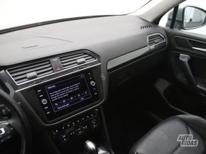Pelēks Volkswagen Tiguan Allspace 2021 Viļņa, ar dzinēja tilpumu 2.00 L un nobraukumu 101 tūkst. km par 25499 €, foto 22 vietnē AUTOMOTO.COM.LV