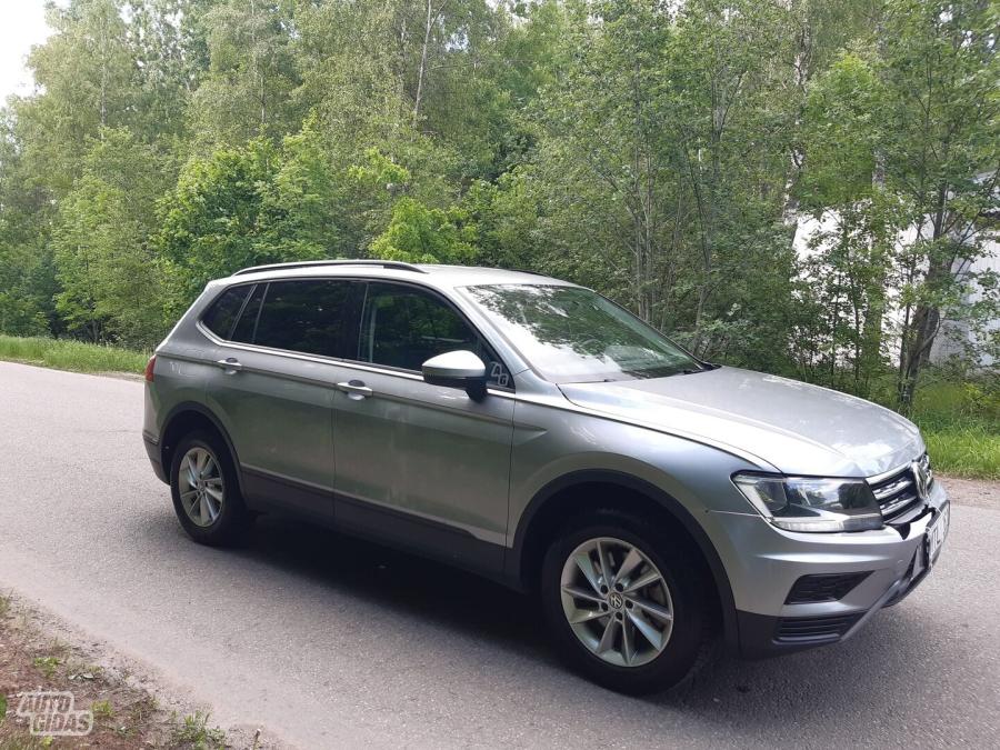 Серый Фольксваген Tiguan Allspace 2021 в Каунас, объемом двигателя 2.00 л и пробегом 31 тыс. км за 13500 €, фото 8 на AUTOMOTO.COM.LV