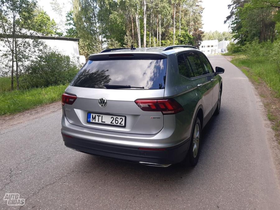 Серый Фольксваген Tiguan Allspace 2021 в Каунас, объемом двигателя 2.00 л и пробегом 31 тыс. км за 13500 €, фото 10 на AUTOMOTO.COM.LV