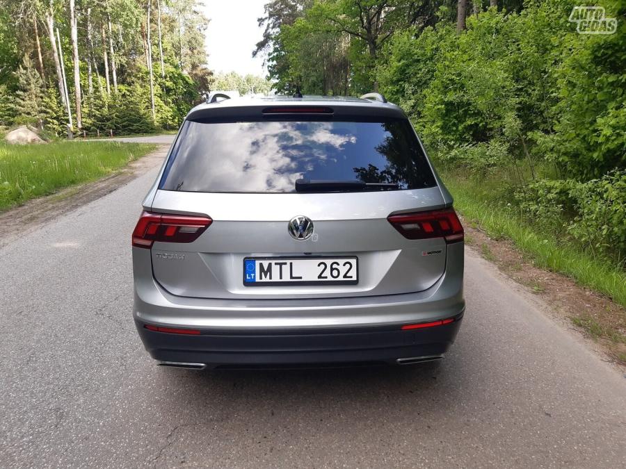 Серый Фольксваген Tiguan Allspace 2021 в Каунас, объемом двигателя 2.00 л и пробегом 31 тыс. км за 13500 €, фото 11 на AUTOMOTO.COM.LV