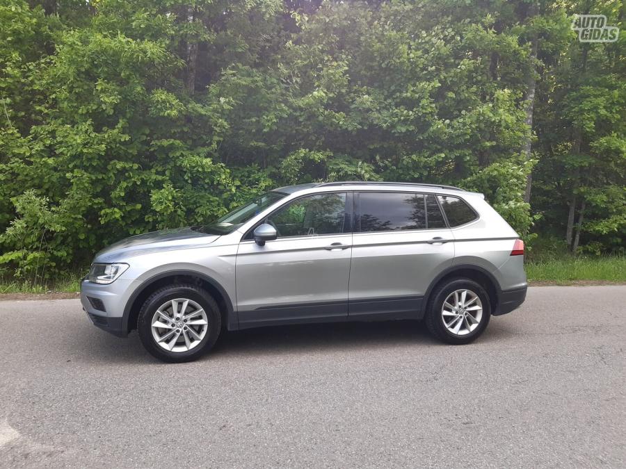 Серый Фольксваген Tiguan Allspace 2021 в Каунас, объемом двигателя 2.00 л и пробегом 31 тыс. км за 13500 €, фото 16 на AUTOMOTO.COM.LV