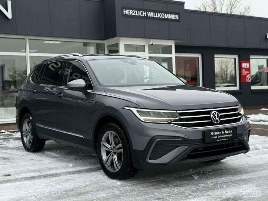 Серый Фольксваген Tiguan Allspace 2022 в Каунас, объемом двигателя 2.00 л и пробегом 59 тыс. км за 31910 €, фото 3 на AUTOMOTO.COM.LV