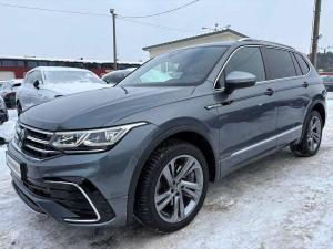 Pelēks Volkswagen Tiguan Allspace 2022 Viļņa, ar dzinēja tilpumu 2.00 L un nobraukumu 128 tūkst. km par 31200 €, foto  vietnē AUTOMOTO.COM.LV