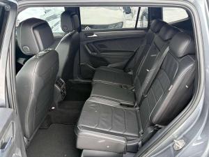 Pelēks Volkswagen Tiguan Allspace 2022 Viļņa, ar dzinēja tilpumu 2.00 L un nobraukumu 128 tūkst. km par 31200 €, foto 13 vietnē AUTOMOTO.COM.LV