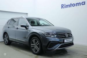 Pelēks Volkswagen Tiguan Allspace 2022 Viļņa, ar dzinēja tilpumu 1.50 L un nobraukumu 88 tūkst. km par 27700 €, foto  vietnē AUTOMOTO.COM.LV